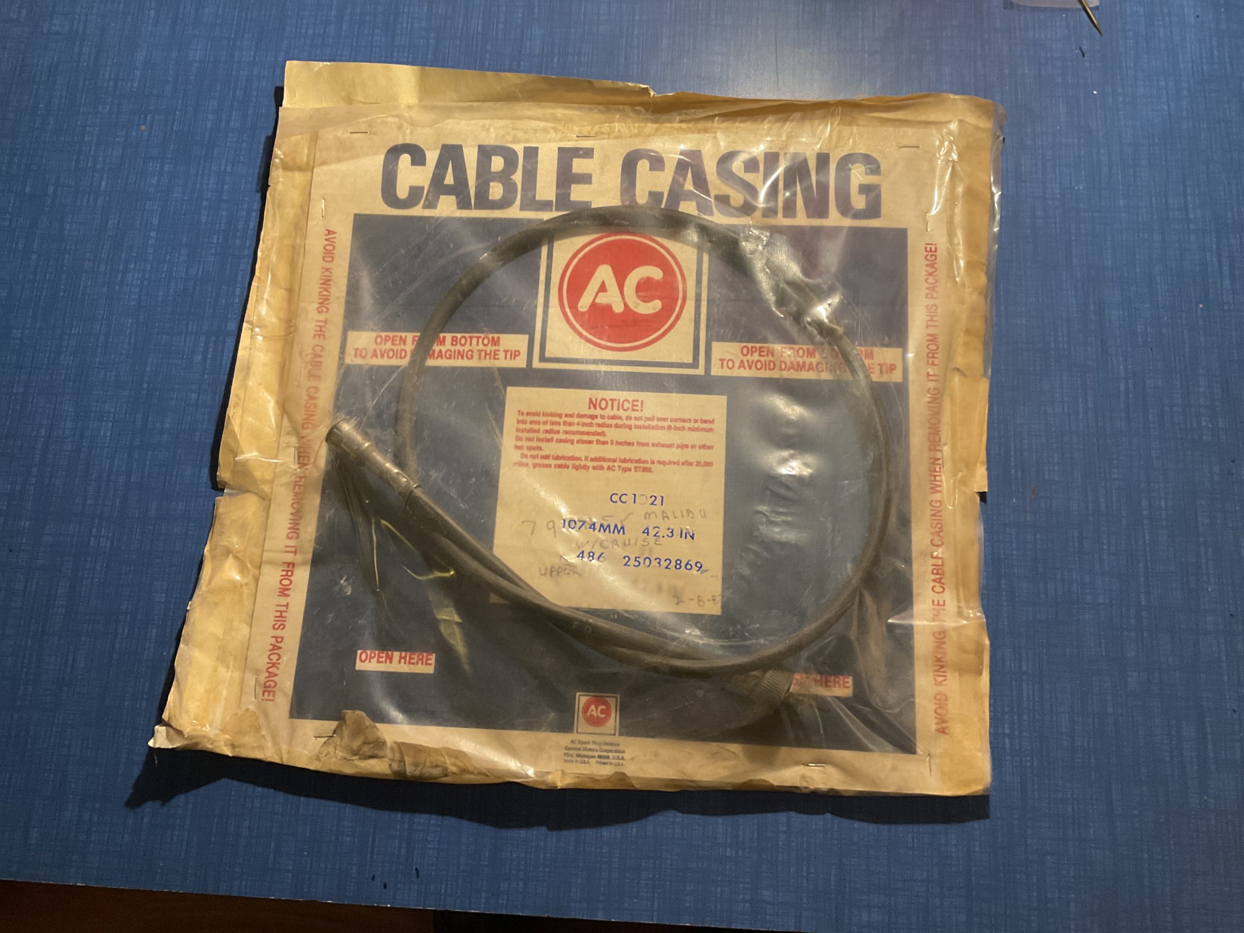 1976 - 1990 General Motors NOS Upper Speedometer Cable and Casing GM ...