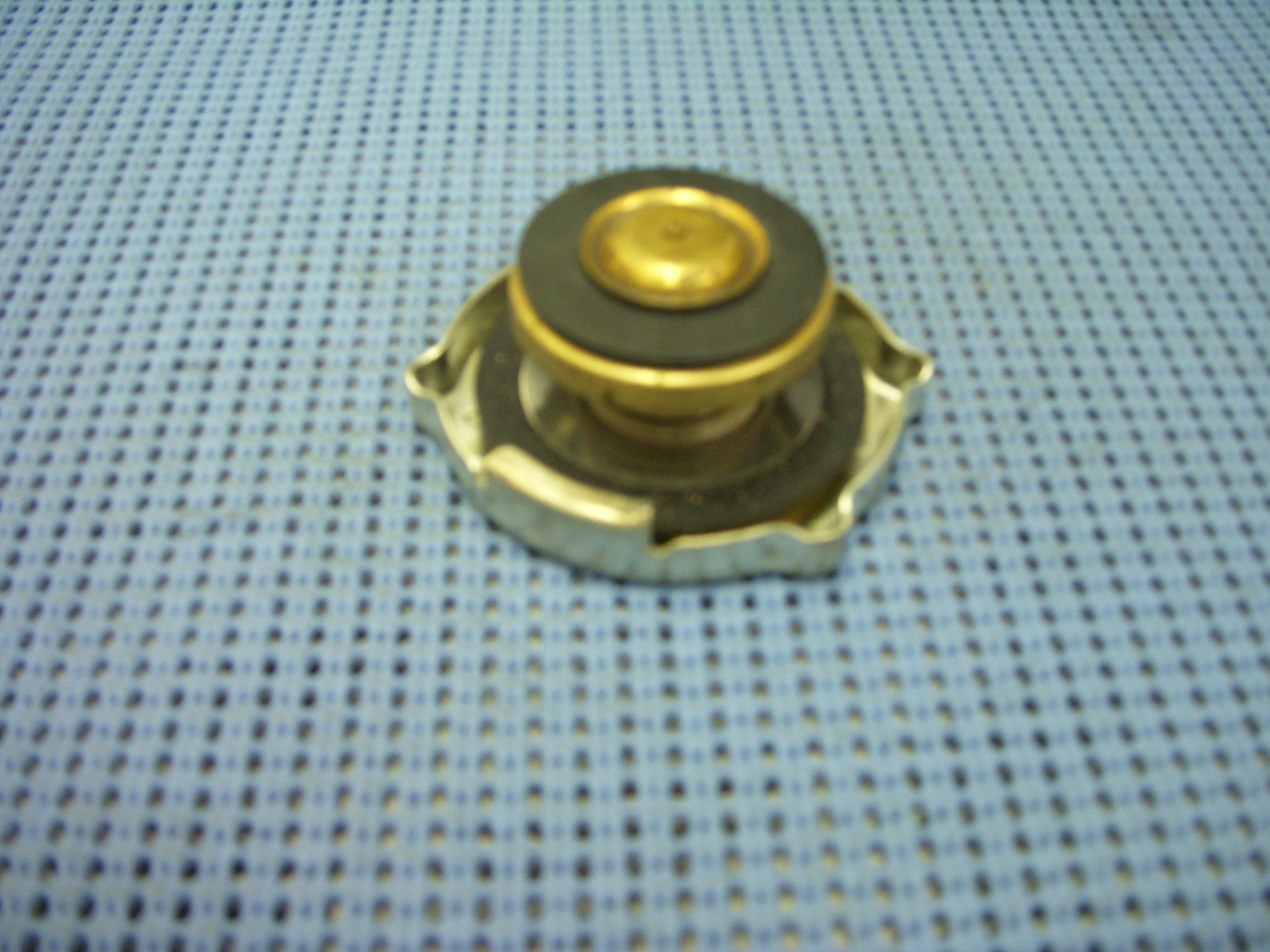 1984 - 1988 Pontiac Radiator Cap NOS # 10036879 - Oldsmobile Obsolete