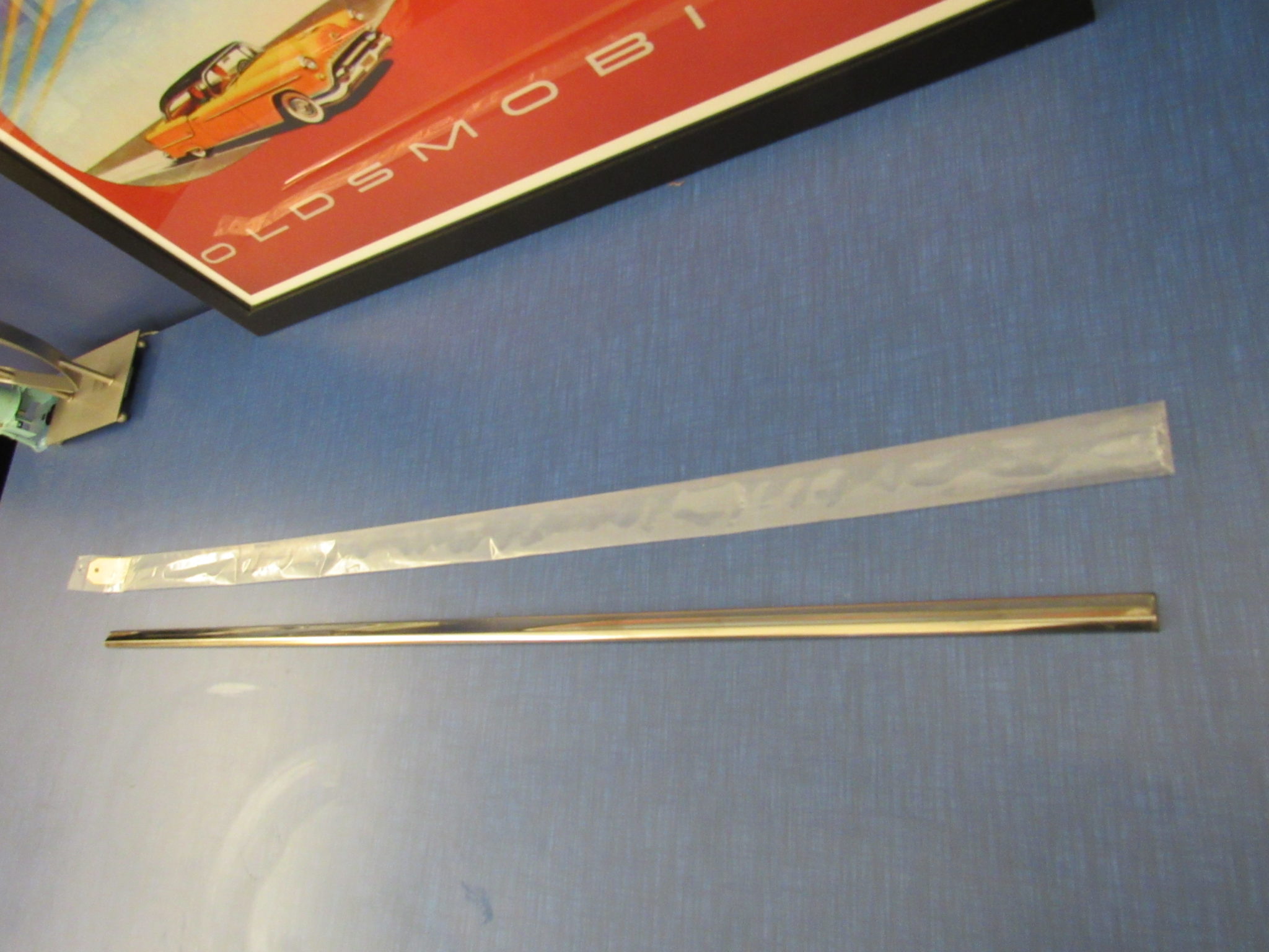 1957 Oldsmobile NOS Left Hand Quarter Panel Side Upper Molding GM ...
