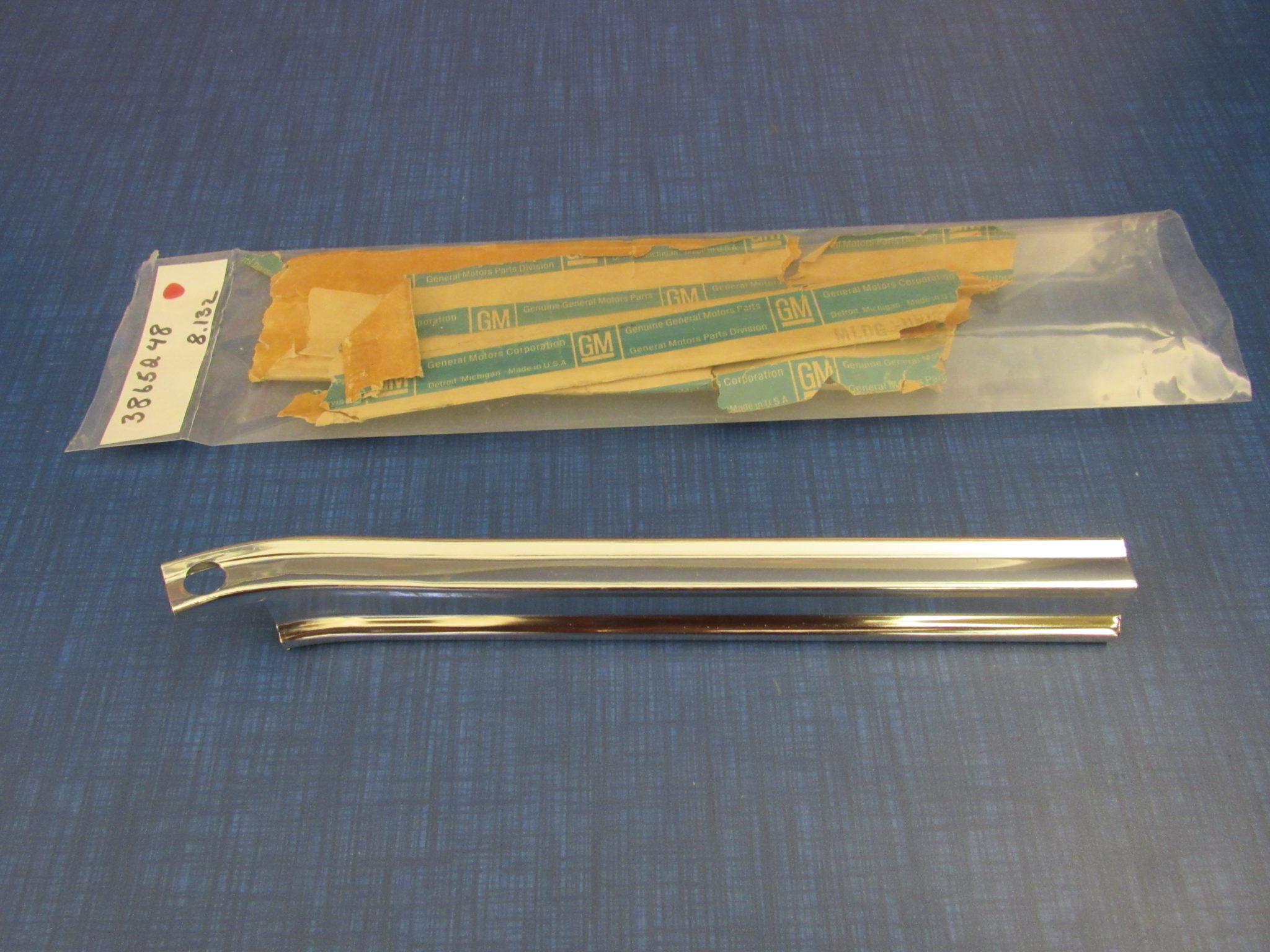 1965 Chevrolet Chevelle NOS Right Hand Headlight Opening Lower Molding ...