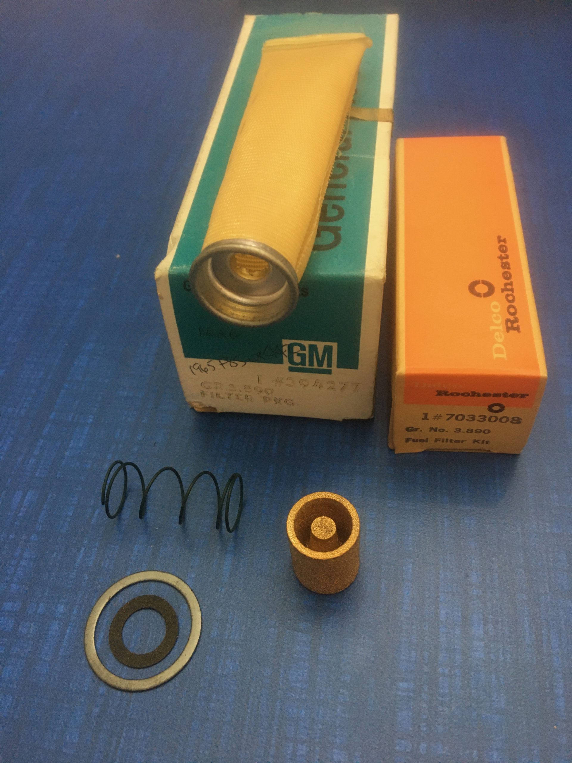 1962 1967 General Motors NOS Fuel Filter Service Repair Kit GM 1962-1967-general-motors-nos-fuel-filter-service-repair-kit-gm