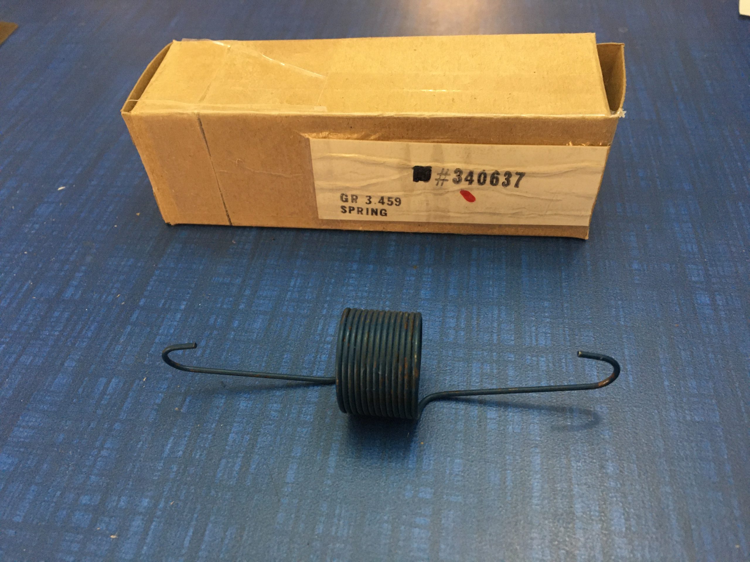 1974 - 1983 General Motors NOS Accelerator Outer Pull Back Spring GM ...