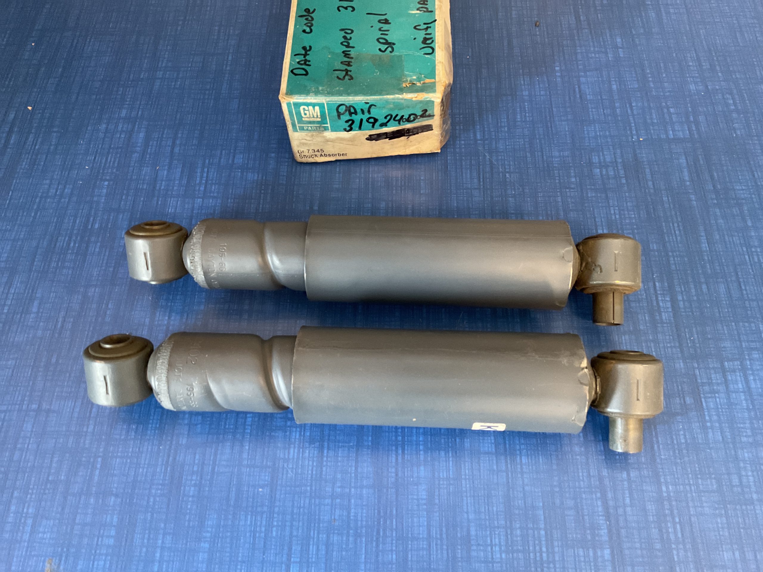 1967 Chevrolet Pickup NOS Delco Spiral Front Shock Absorber Pair GM ...